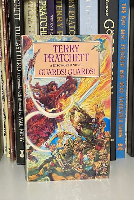 The Great Discworld Retrospective No. 8: Guards! Guards! – Stuff Ian Likes