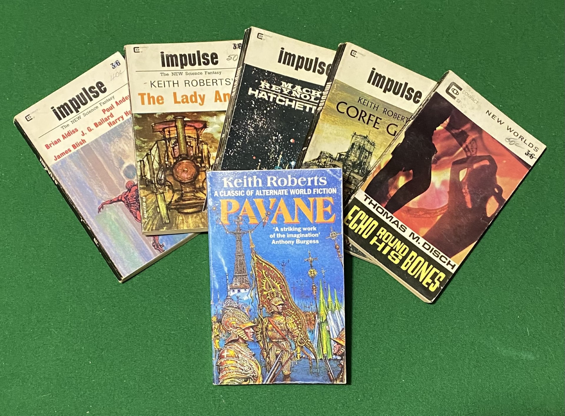 A Novel/Anthology That Ian Likes: Pavane by Keith Roberts – Stuff Ian Likes